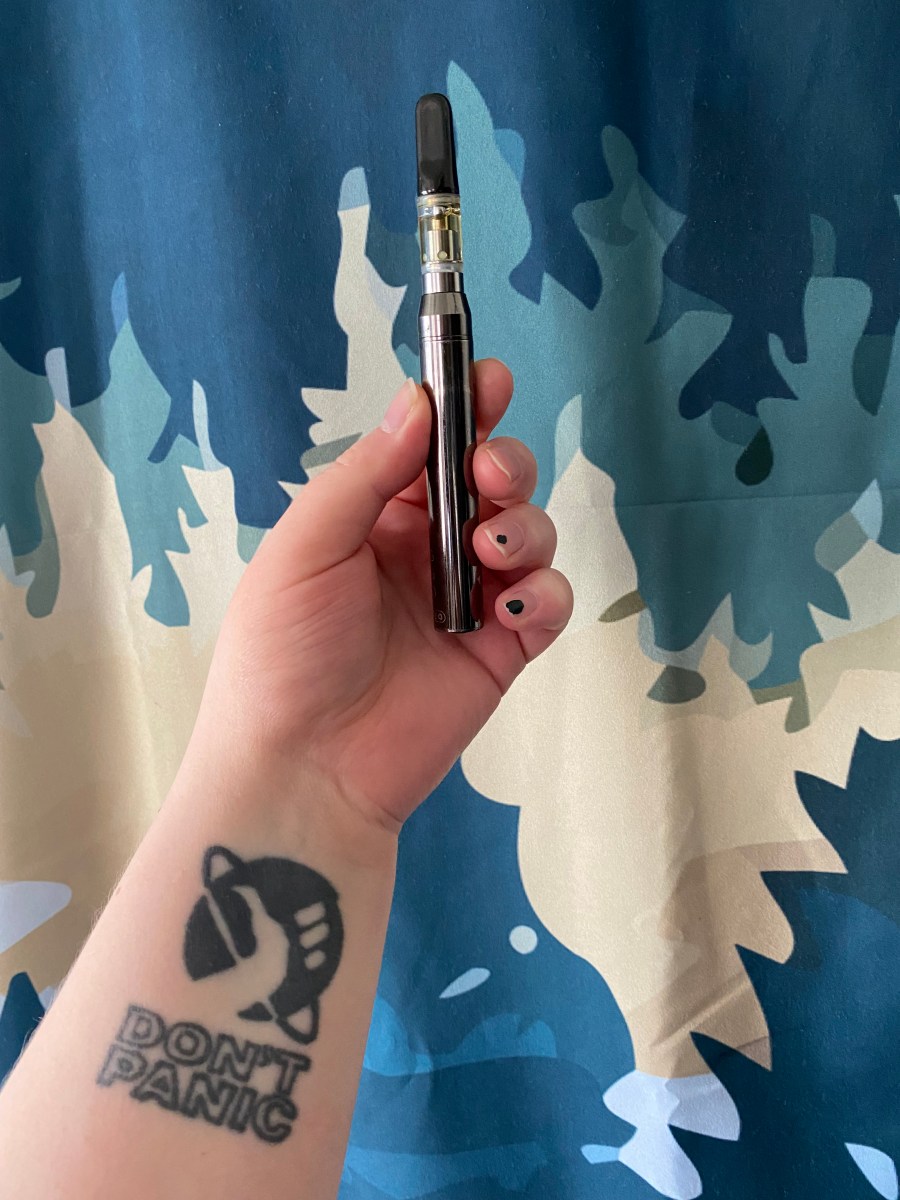 Autistic Stoner Tips – Enjoying Carts – Neurodivergent & Stoned